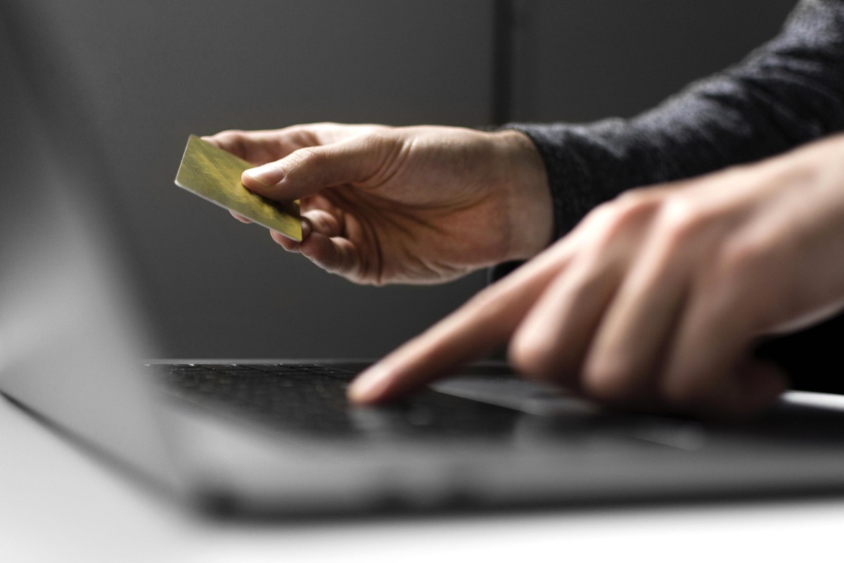 Így előzhetjük meg, hogy online vásárlás során átverjenek - Sybell
